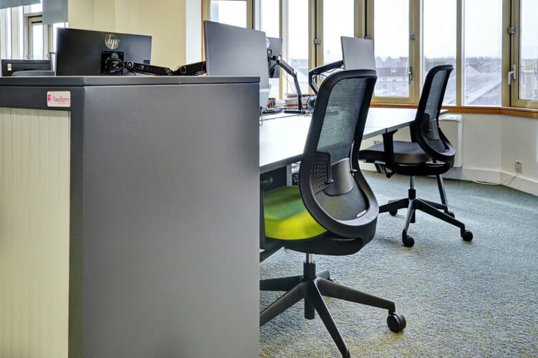 Office Furniture Fit-Out of Mental Welfare Commission : Flexiform