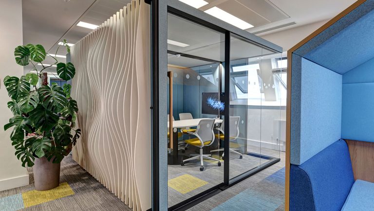 Meeting Pods - Acoustic meeting areas : Flexiform