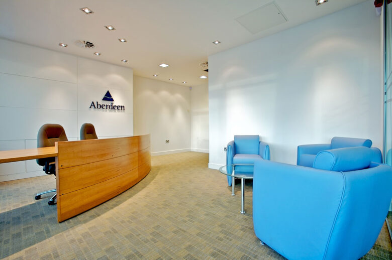 Aberdeen Asset Management Office Install : Flexiform