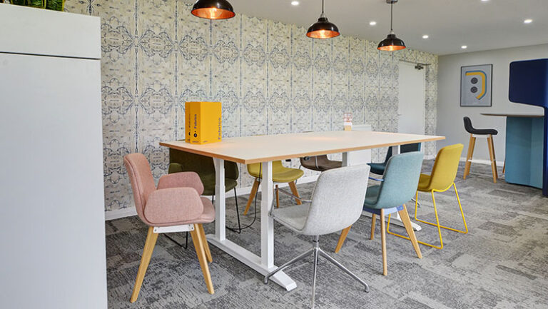 Why Choose Flexiform Business Furniture? : Flexiform