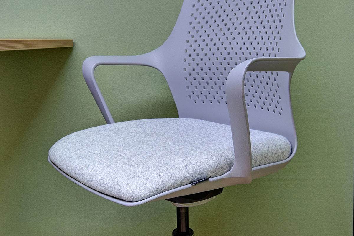 Flexi-Work Office Meeting Chair - Flexiform : Flexiform