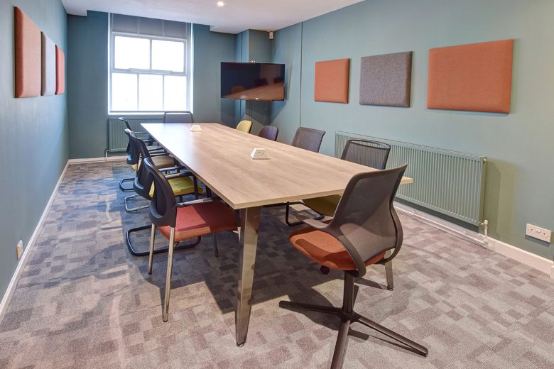 Meeting tables - Ferro Industrial style Office furniture : Flexiform