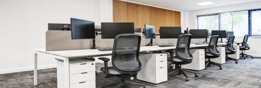 Aero Desk Privacy Screens - Flexiform : Flexiform