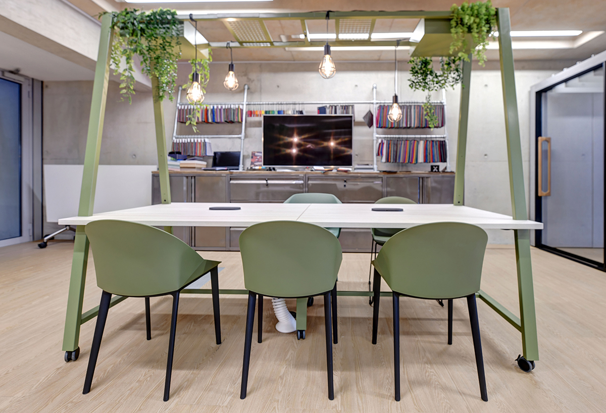 Flexiform Papillon Office Chair - Resource Downloads : Flexiform