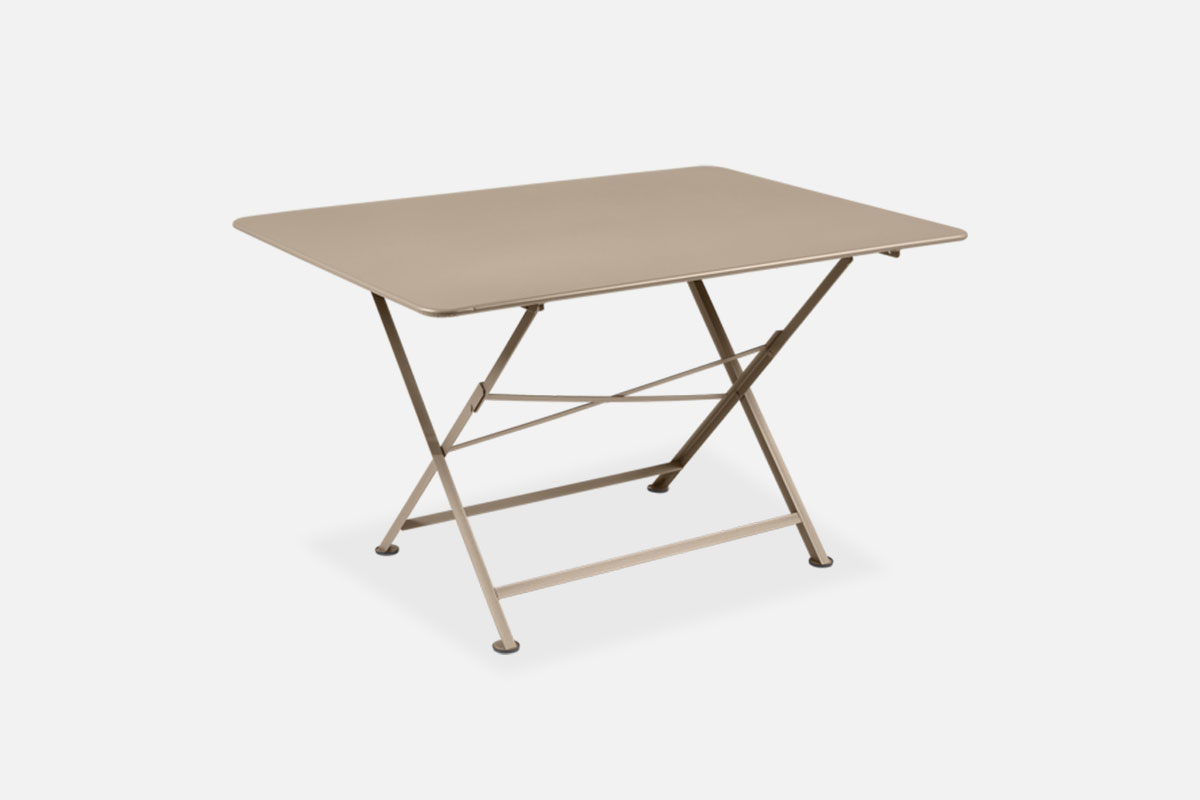 Commercial Outdoor Tables : Flexiform