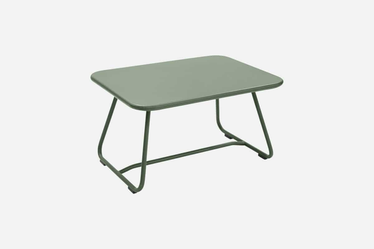 Commercial Outdoor Tables : Flexiform