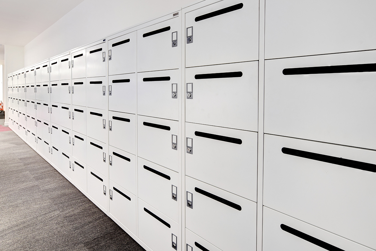 Freestor Office Lockers : Flexiform