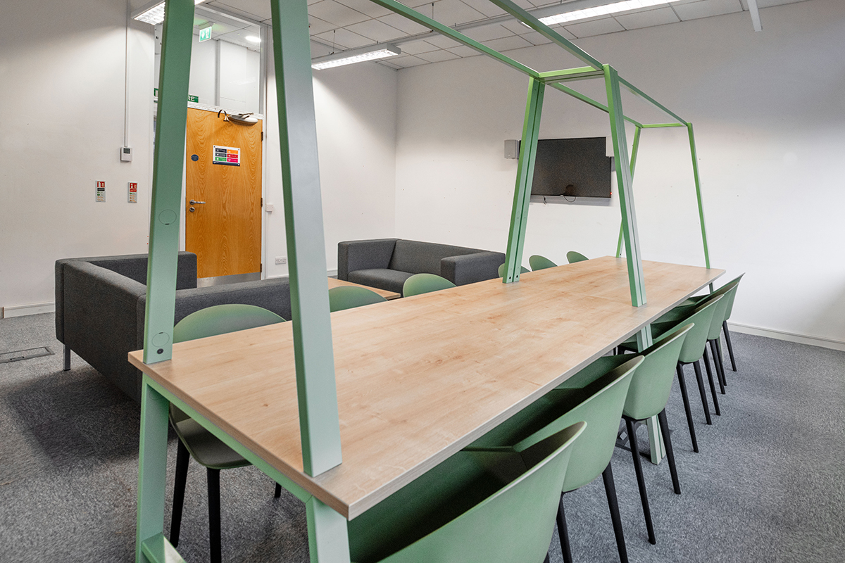 Larke Work Table with Overhead Decorative Gantry : Flexiform